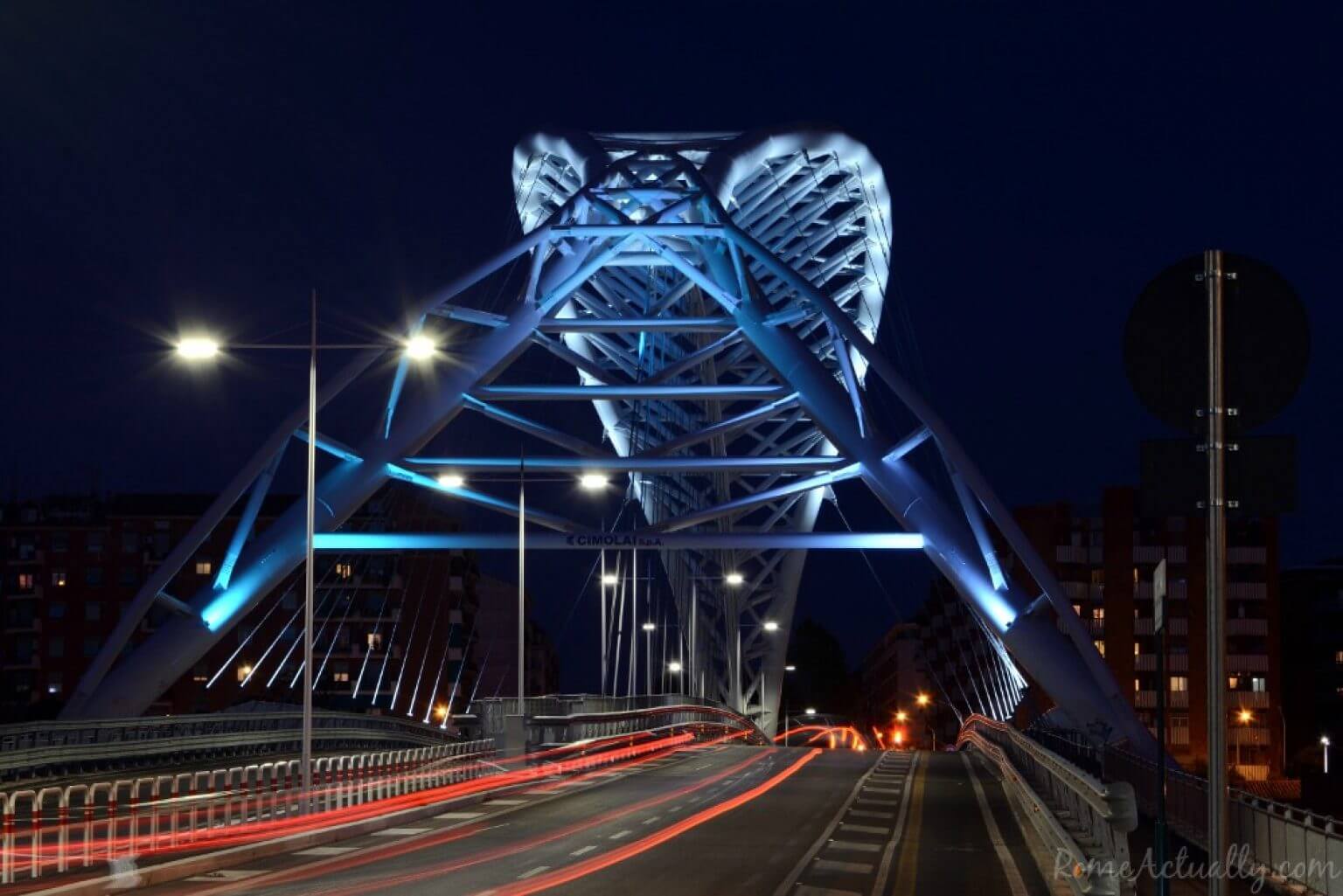 15 Most Famous and Historic Bridges in Rome - An Easy Guide