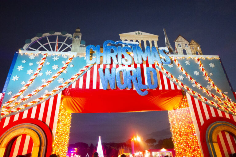 10 Cool + Fun Christmas Markets in Rome (2023/2024 Edition)